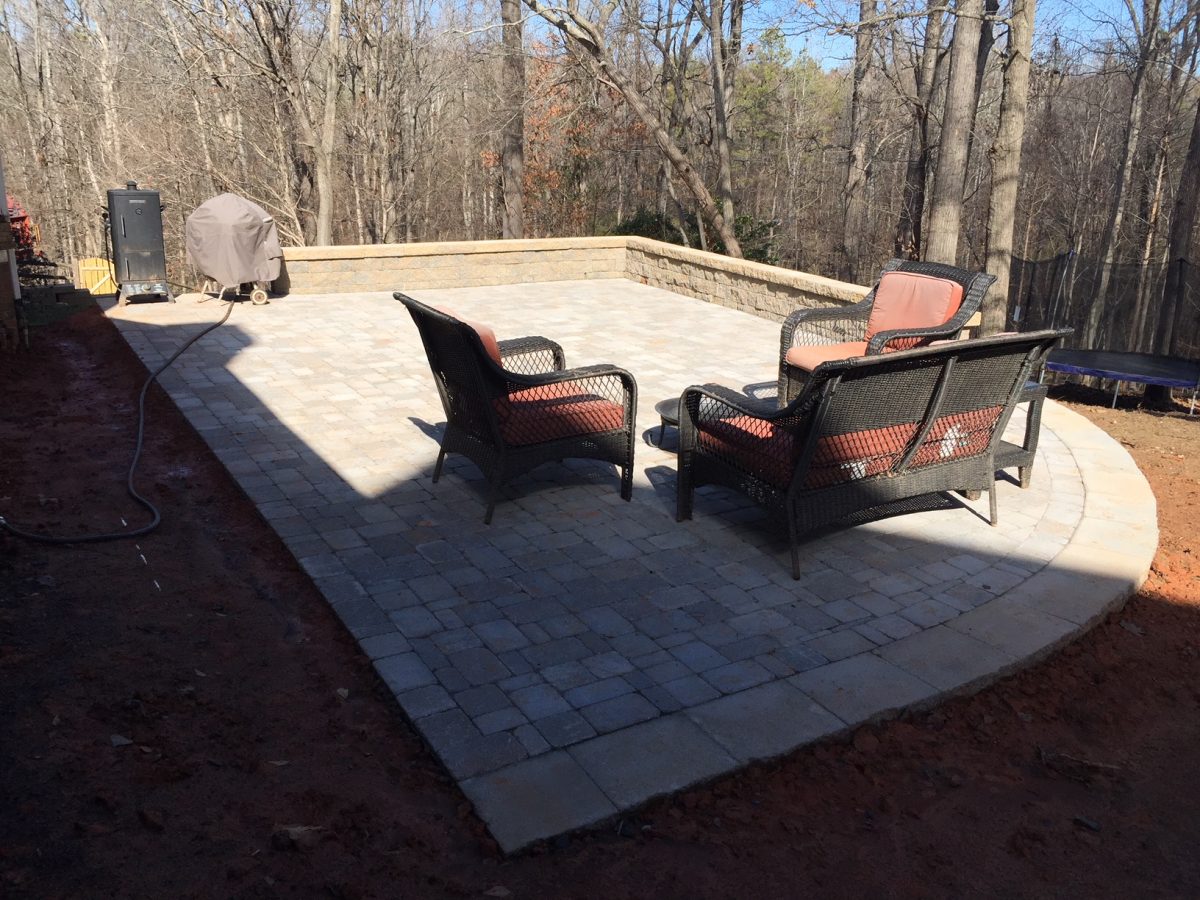 Paver Patio with Retaining/Seating Wall – Mr. Outdoor Living®